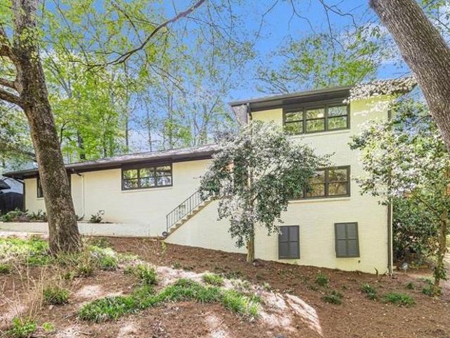 966 Vistavia Cir, Decatur, GA 30033