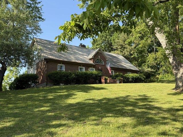 9675 Clovercroft Rd, Nolensville, TN 37135