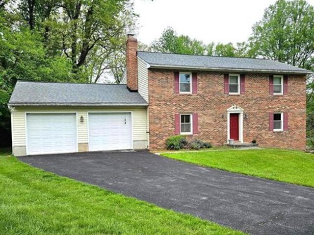 9676 Oak Hill Dr, Ellicott City, MD 21042