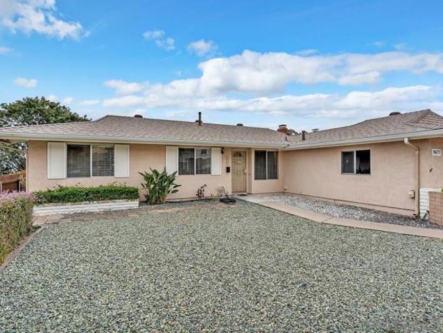9677 Lutheran Way, Santee, CA 92071
