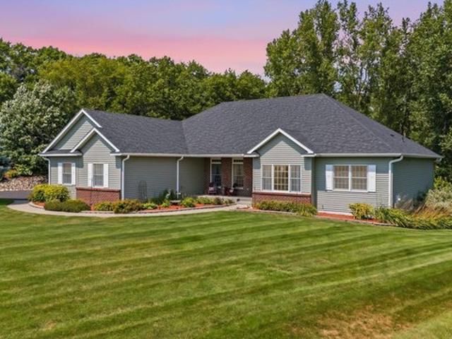 967 176th St, Hammond, WI 54015