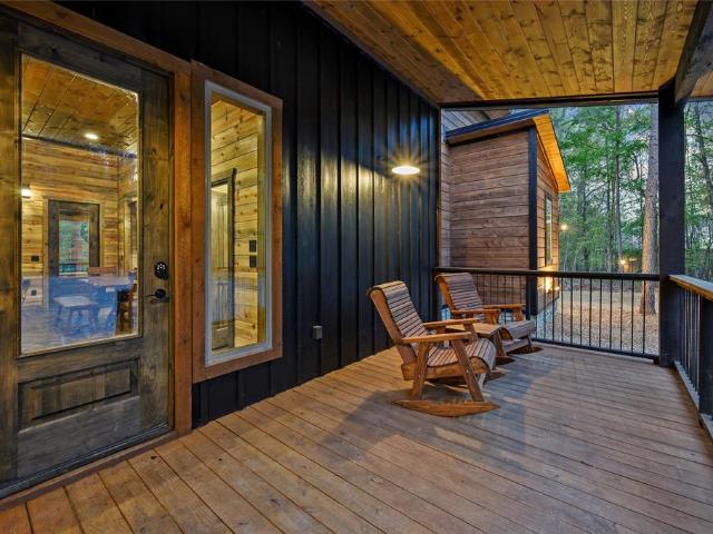967 Catfish Bay