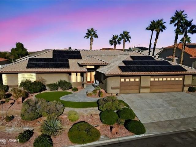 967 Camelia Dr, Henderson, NV 89011