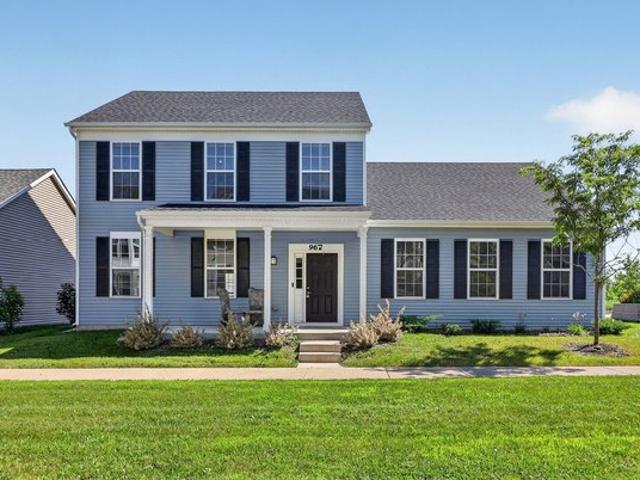 967 Celebration Dr, Aurora, IL 60504