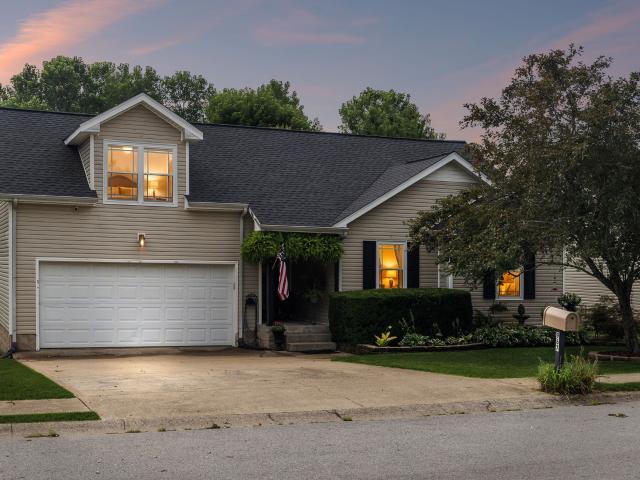 967 Cindy Jo Ct