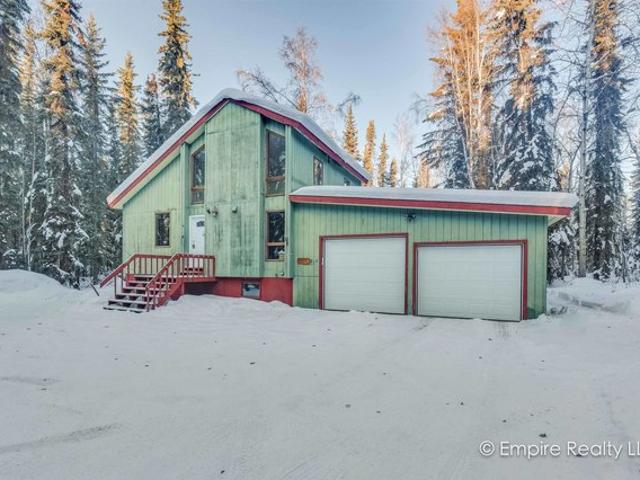 967 Dakota St, North Pole, AK 99705