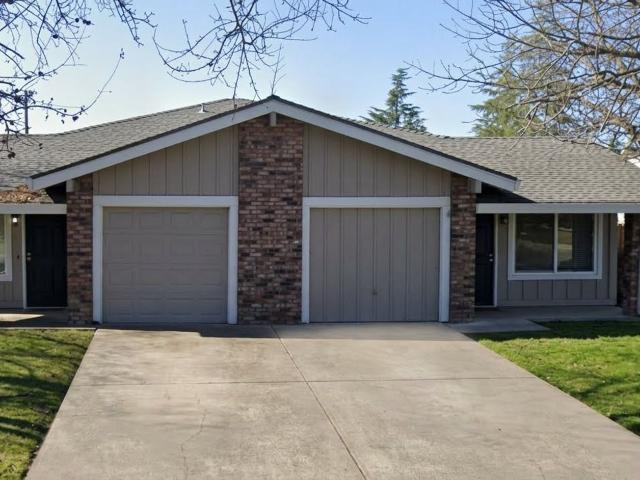 9685 9687 Lake Natoma Drive