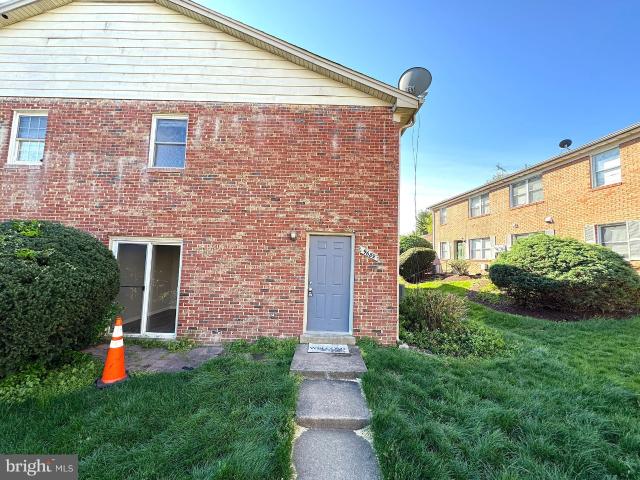 9689 Hagel Cir, Unit 38/C, Lorton, VA 22079 | Compass
