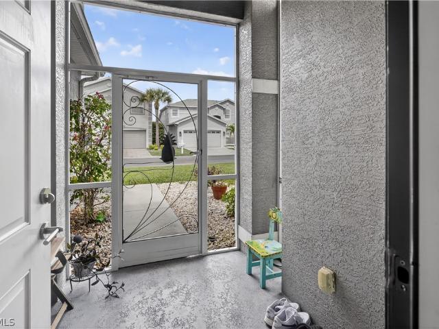 9689 Pineapple Preserve Ct, Fort Myers, FL 33908 | MLS #2026012