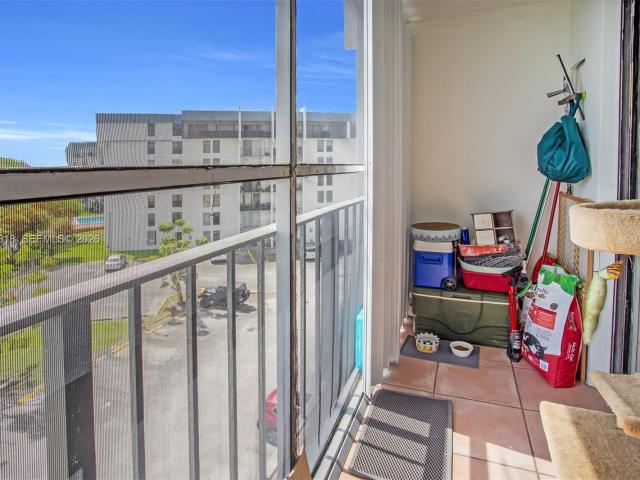 9682 Fontainebleau Blvd, Unit 503, Miami, FL 33172 | MLS #A11998