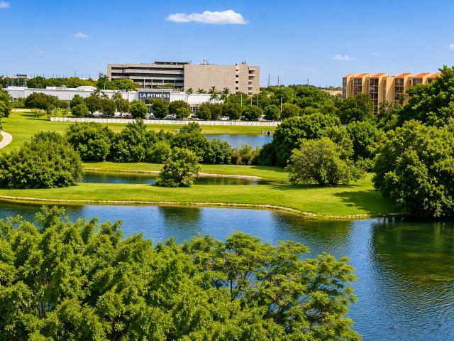 9682 Fontainebleau Blvd, Unit 603, Miami, FL 33172 | MLS #B26018