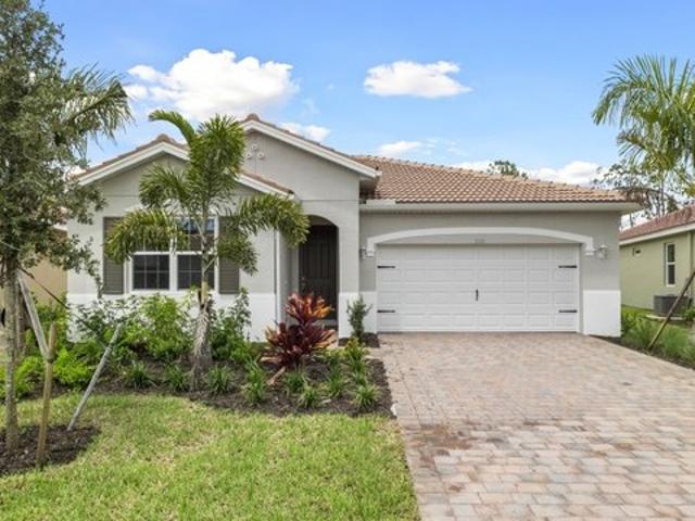 9683 Sand Dune Ln, Punta Gorda, FL 33950