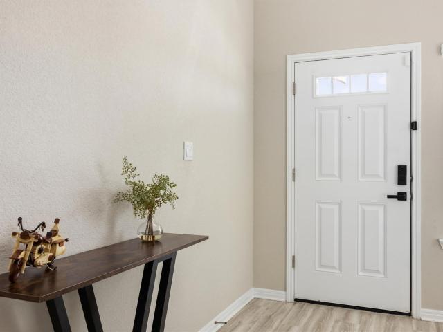 968 Sun Grove Trl