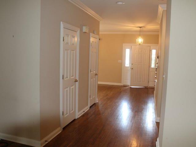 968 Threewood Circle