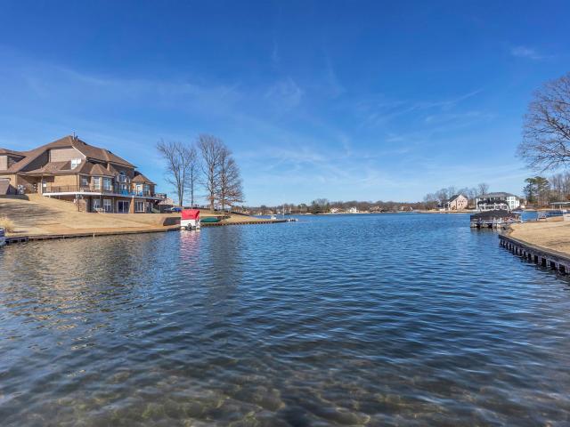 9694 Leeward Slopes Dr, Lakeland, TN 38002 | MLS #10223