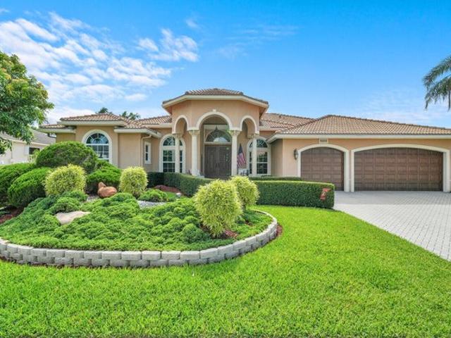 9695 Pandanus Way, Boynton Beach, FL 33436