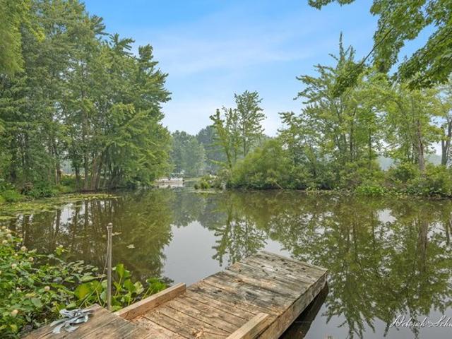 9696 10 Mile Rd NE, Rockford, MI 49341