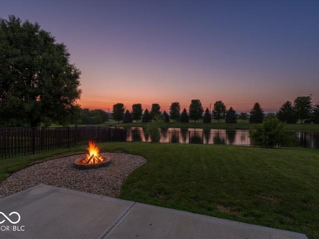 9698 W Lantern Lane