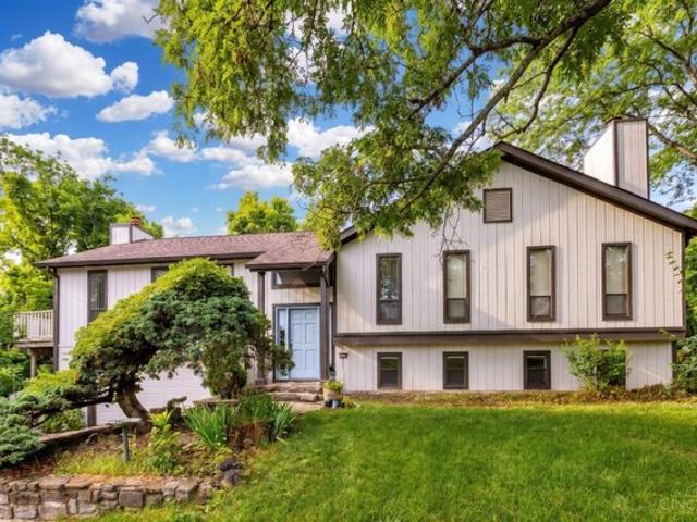 9699 Humphrey Rd, Cincinnati, OH 45242