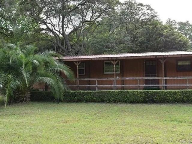 9690 SE 38th Ct, Belleview, FL 34420