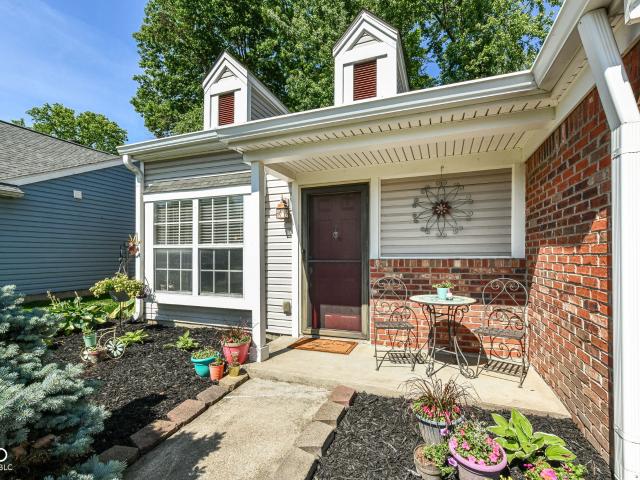 9691 Roxbury Drive