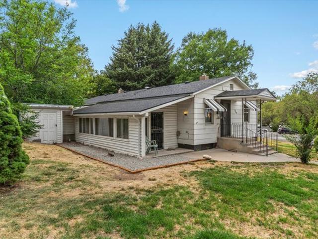 969 39th St S, Ogden, UT 84403
