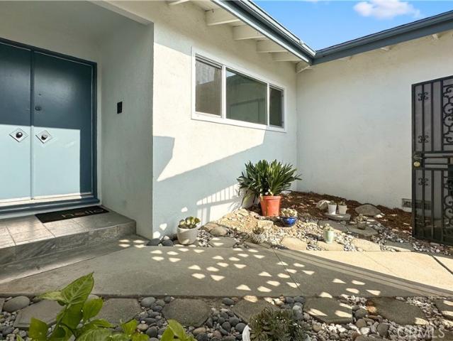 969 Adelante Ave, Los Angeles, CA 90042 | Compass