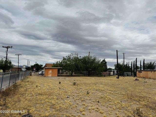 969 Augustine Ave, Las Cruces, NM 88001