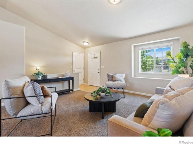 969 Delphinus Place
