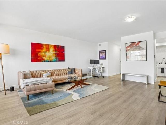969 Hilgard Ave Apt 907, Los Angeles, CA 90024
