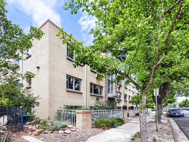 969 S Pearl Street # 306