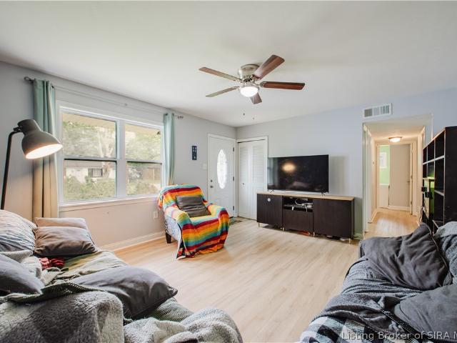 969 Parkwood Drive