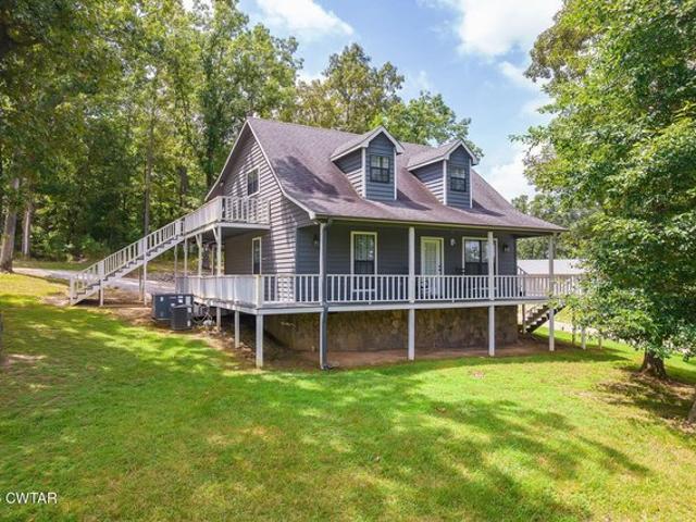 969 Pineview Rd, Lexington, TN 38351
