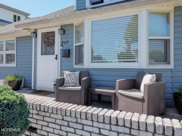 969 Woodcrest Drive