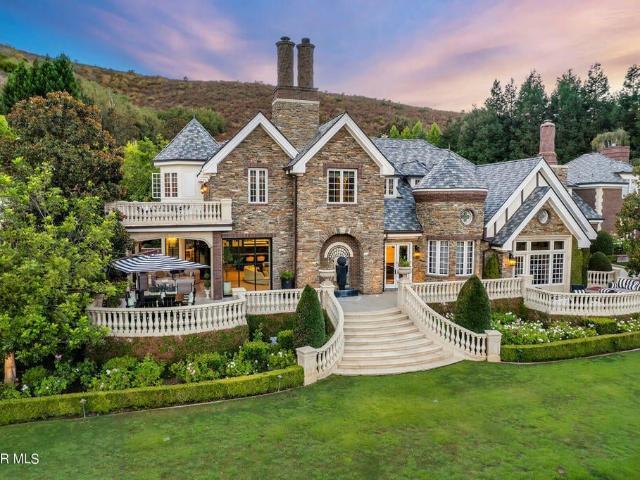 969 Westbend Rd, Westlake Village, CA