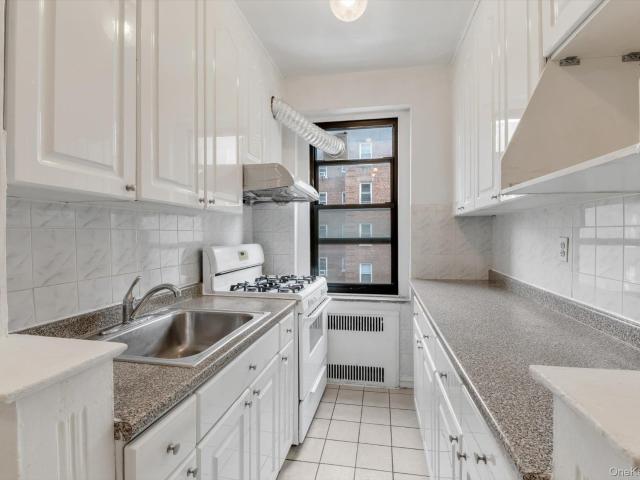 96 11 65 Road 305