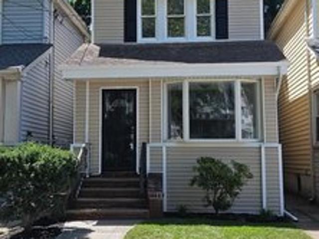 96 16 91st Dr, Woodhaven, NY 11421
