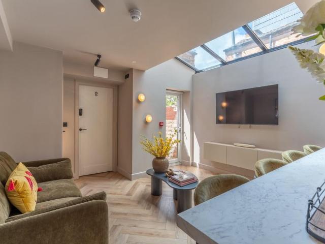 96 Teignmouth Road