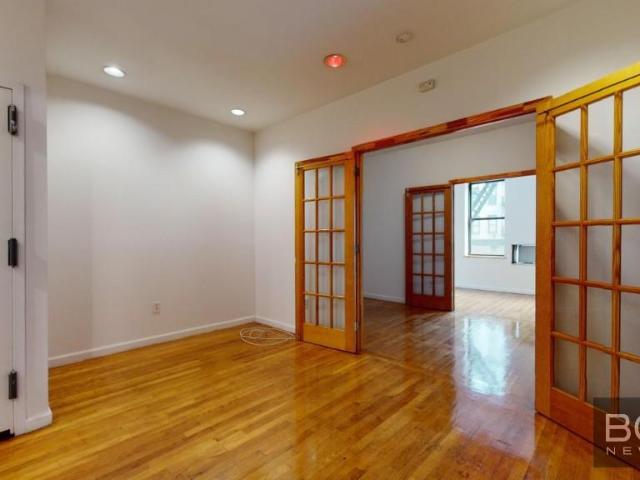 96 Third Avenue, New York, NY
