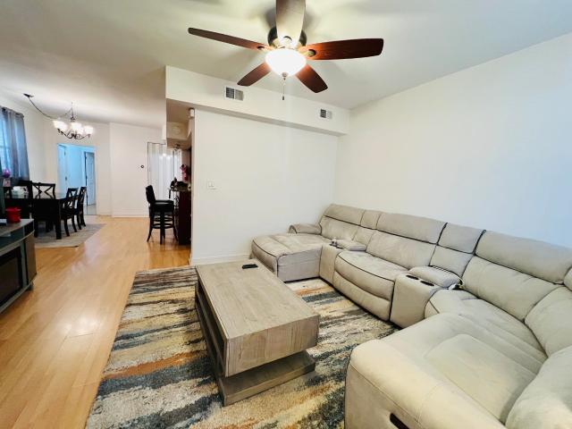 96 West 18Th St