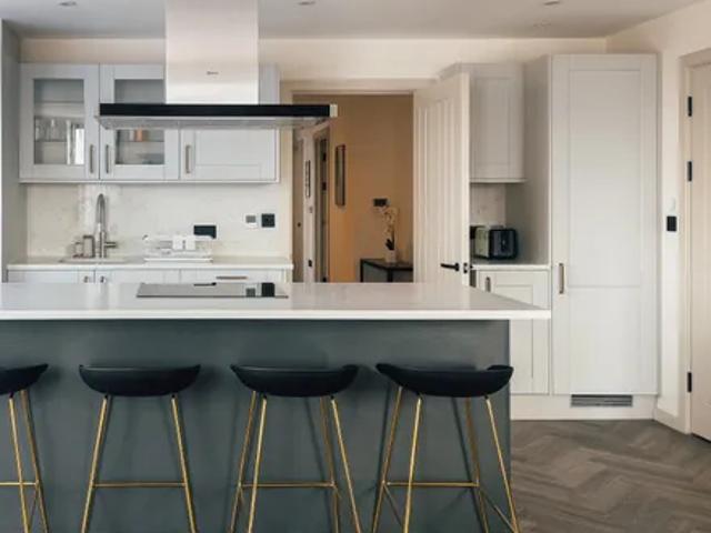 96 Windmill Road, London, W5 4DJ, United Kingdom | 3 bed apartment for rent #138857965 | Rentberry