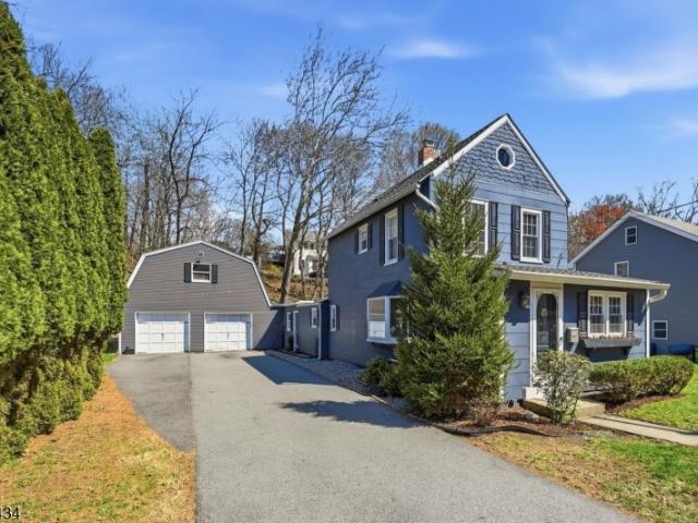 96 Carey Ave, Butler, NJ 07405 | MLS #4019 | Compass