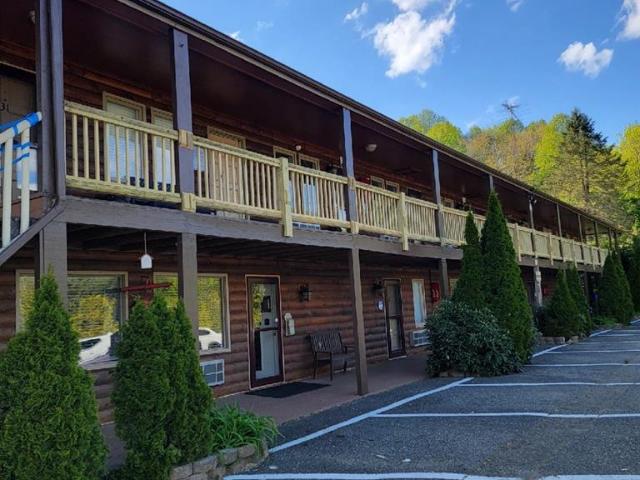 96 Cascade Trail