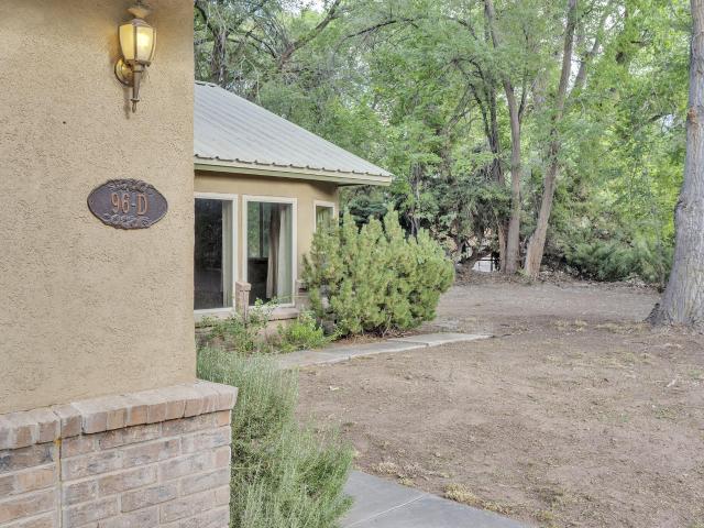 96 D Molina Road