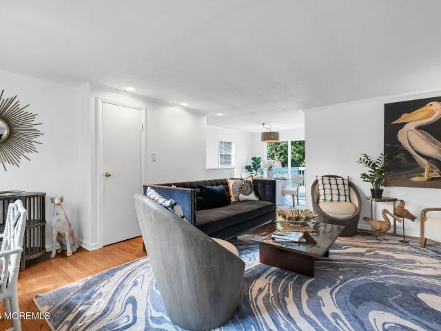 96 E River Road