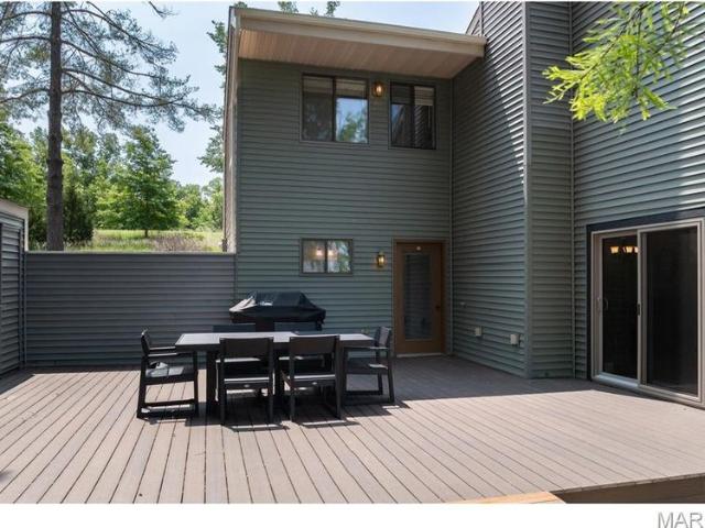 96 Geneva View Dr, Innsbrook, MO