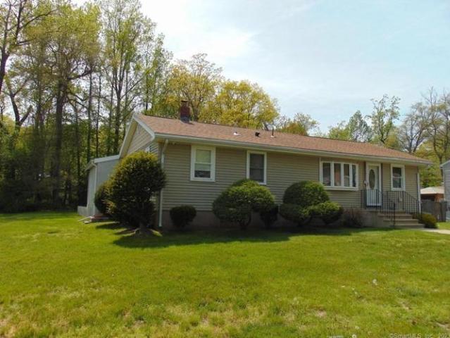 96 Hilltop Ln, West Haven, CT 06516