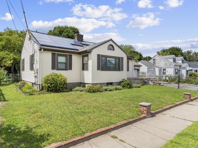 96 Loring Ave, Winchester, MA 01890