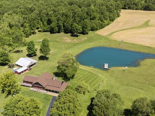 96 McKinney Ln, Bedford, KY 40006