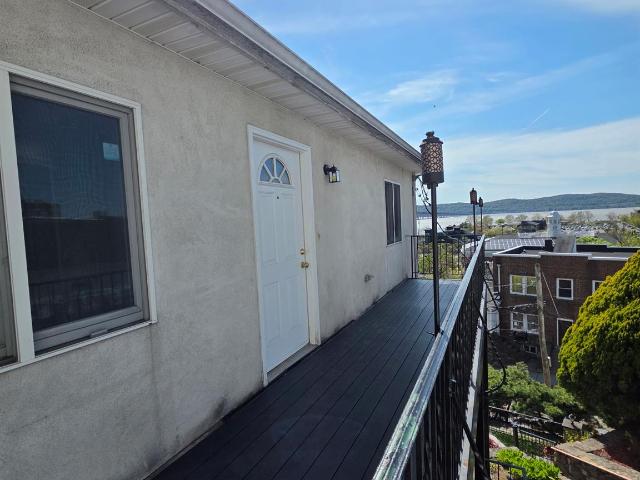 96 Main Street 2
